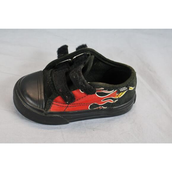 Vans | Shoes | Vans Shoes Toddler Size 5 Black Red Flame Skate Low Top ...